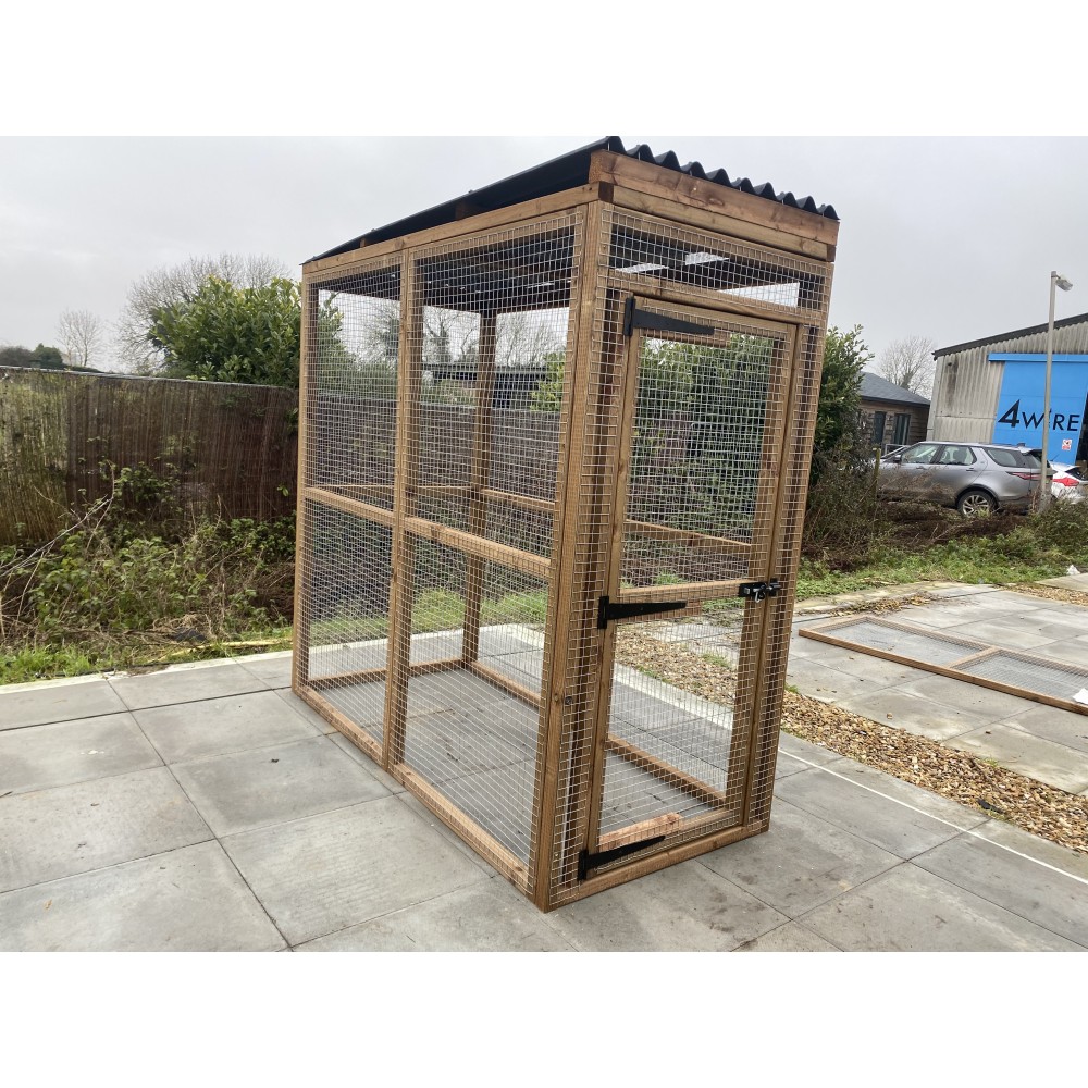6ft x 3ft Small Animal Run 16G Cats Dog Chickens Rabbits - 4MP0022099