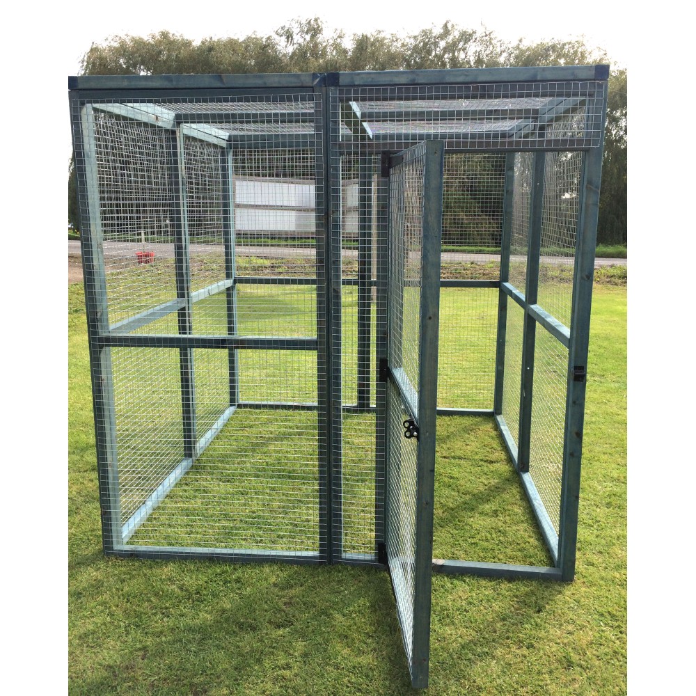 Blue Animal Run 6ft With Mesh Roof 16G Fox Proof. - Blue 6 x 6 x 6 Mesh ...