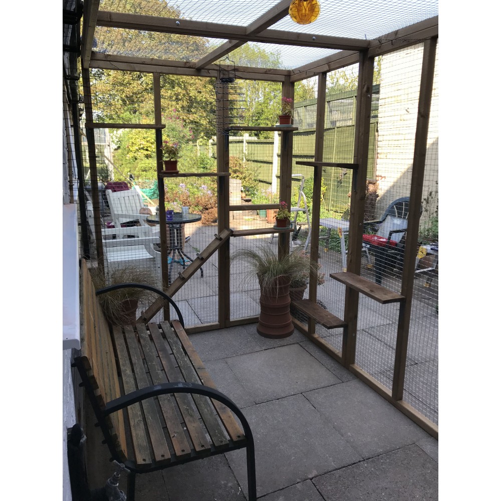 Two Sided Catio