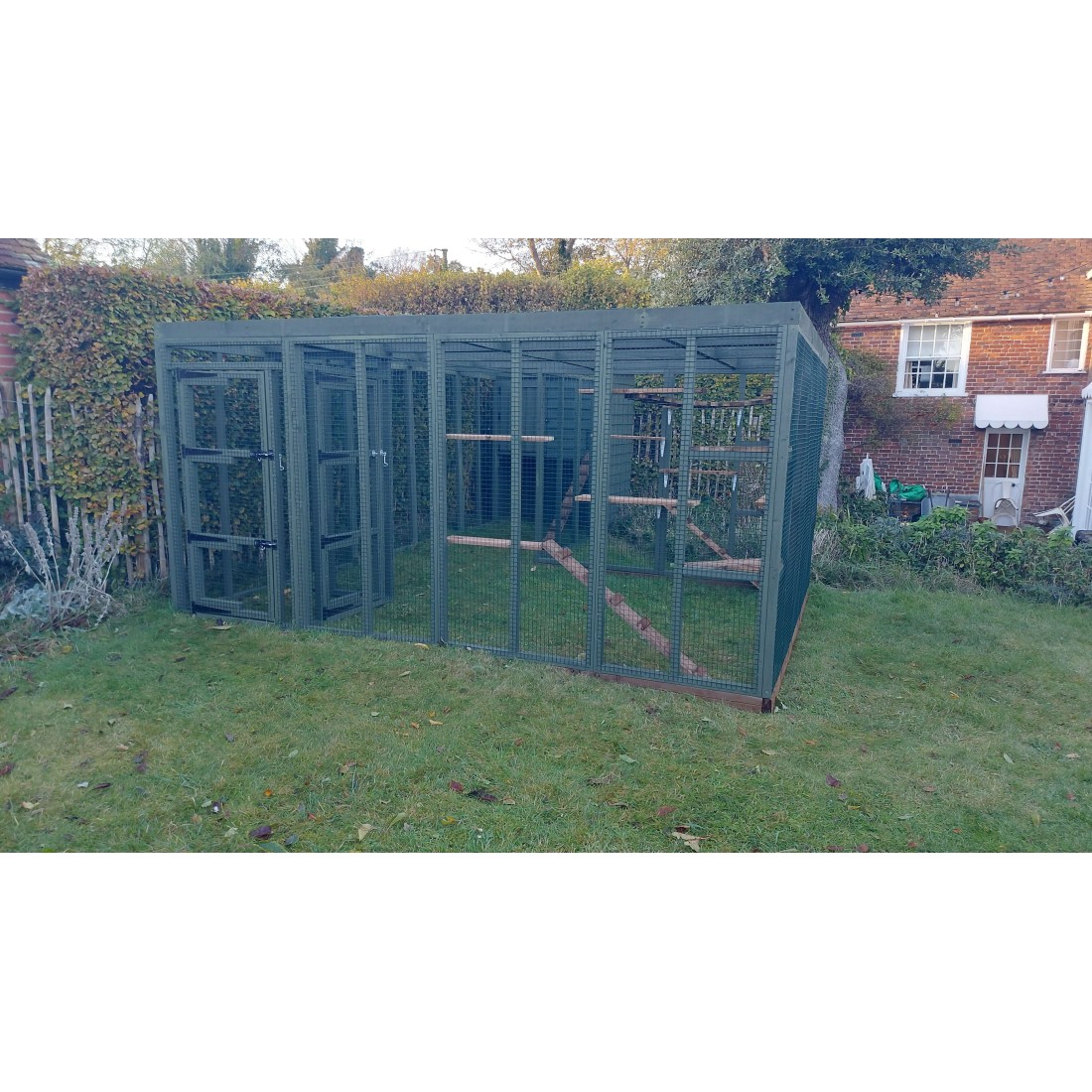 Freestanding Bespoke Green Sleeping Box Enclosure